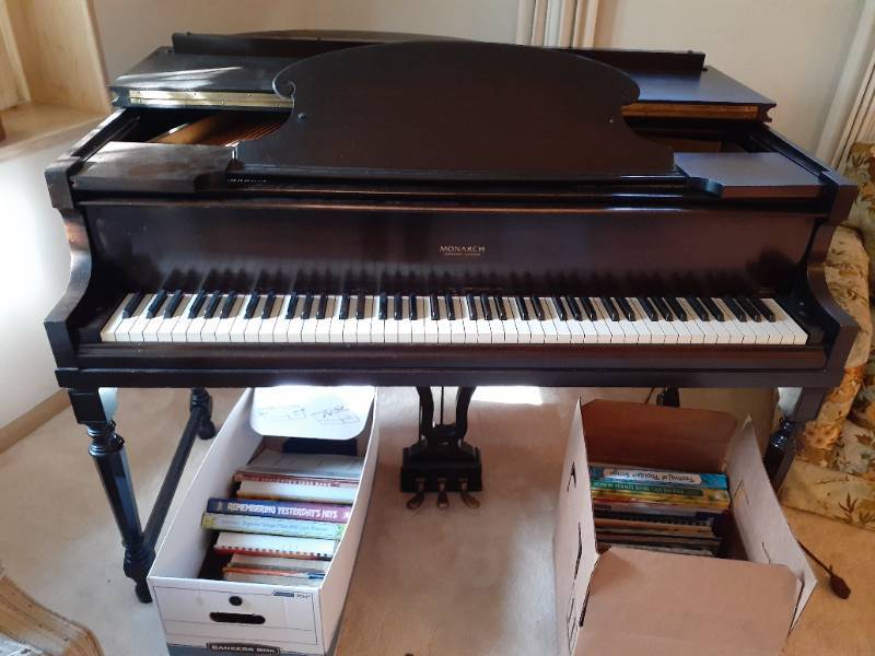 L & L Family Estate Sale Online Auction - Featuring A Monarch Baby ...