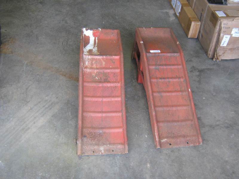 (1) pair metal automotive ramps, red, 11" rise x 2' ramp | More Great ...