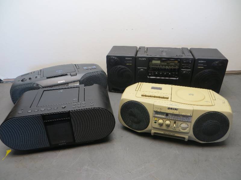 SONY BOOM BOX | HUGE SURPLUS SALE! ♦ ELECTRONICS ♦ OFFICE FURNITURE ♦ ...