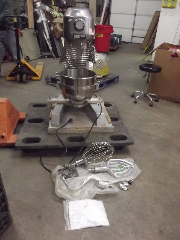 Tall T Sales! Doyon EM 30 30 QT Planetary Floor Mixer,Best Pump Works ...