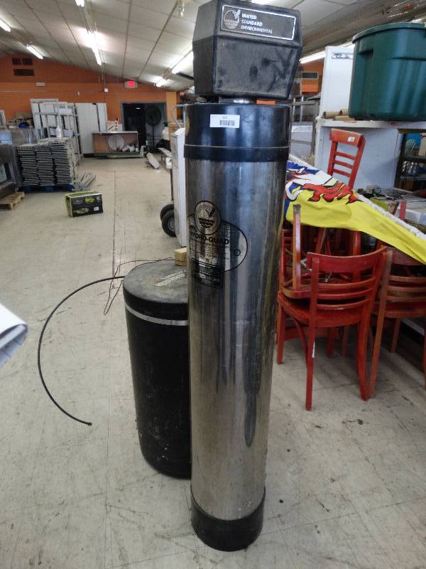 Hydro-Quad Water Filter System. | North Wichita Equipment Liquidation ...