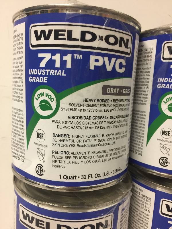 Lot of 4 Weld*On 711 PVC Industrial Grade | EM Auction January Sale ...