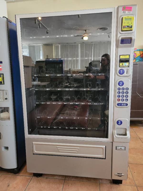 Kansas City, KS Commercial Restaurant Equipment Sale - Delfield 2-Door ...