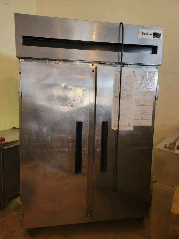Kansas City, KS Commercial Restaurant Equipment Sale - Delfield 2-Door ...