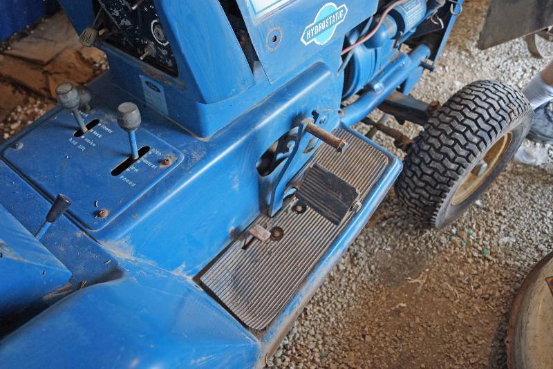 Lawn & Garden Tractor - FORD LGT 145 w/ Mowing Deck and Grader Blade ...