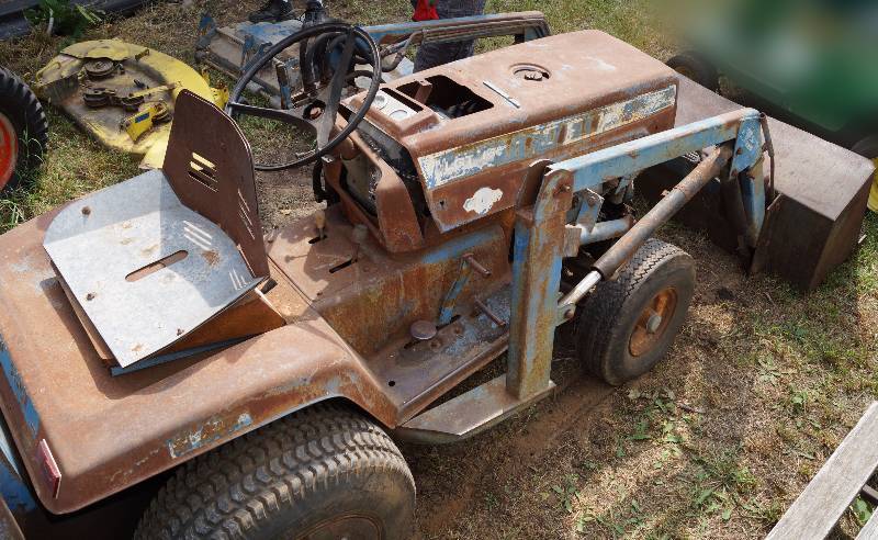 Lawn Tractor - FORD LGT 165 - SEE VIDEO!!! - w/ front loading bucket ...