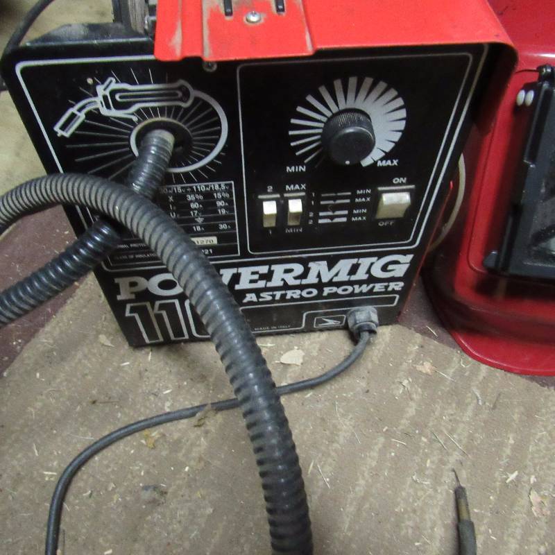 Power MIG Welder - 110 Astro Power - w/All Attachments & Face Shield ...