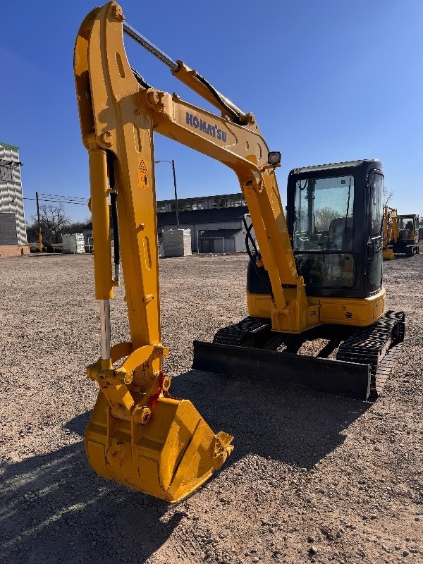 Oz Deals Farm and Construction Auction ~ Komatsu PC50MR-2 Galeo Mini ...