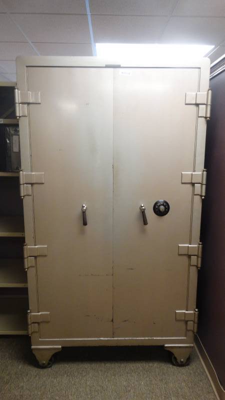 LARGE Meilink double door combination safe on wheels | Wichita Office ...