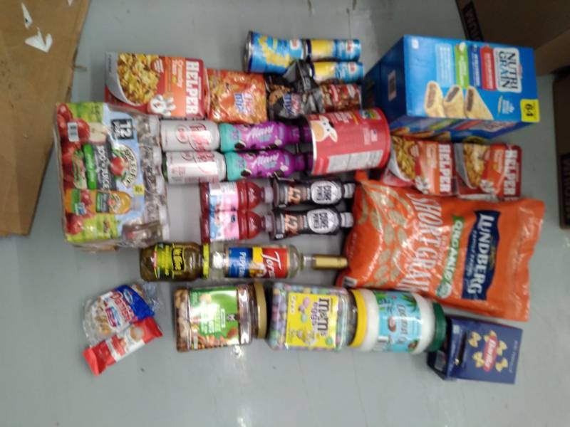 ~ Check Out This Awesome Food Auction ~ Stock Up Your Pantry On A ...