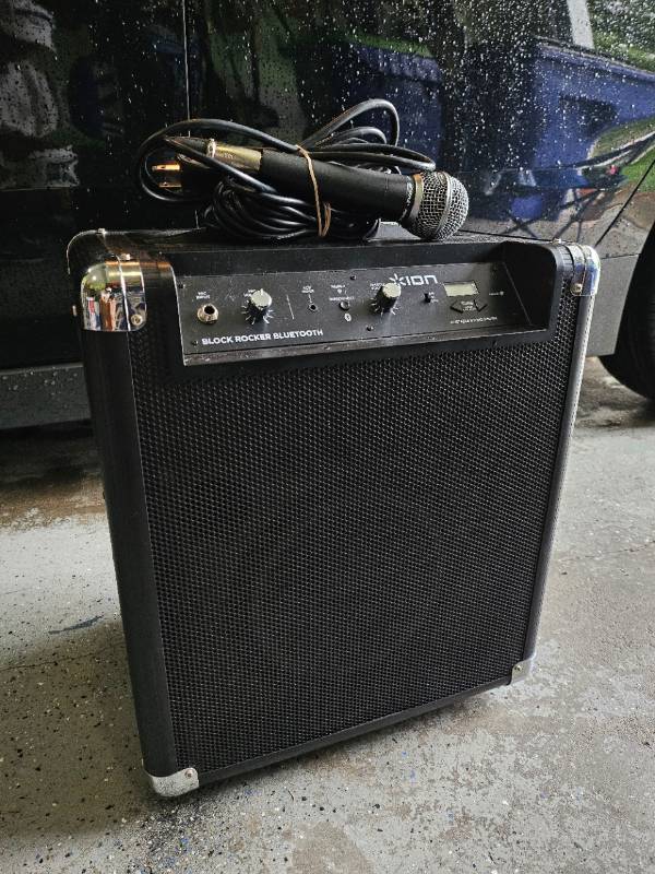 Apple Keyboard and Mouse, Thrustmaster USB T80 Racing Wheel, ION Block ...