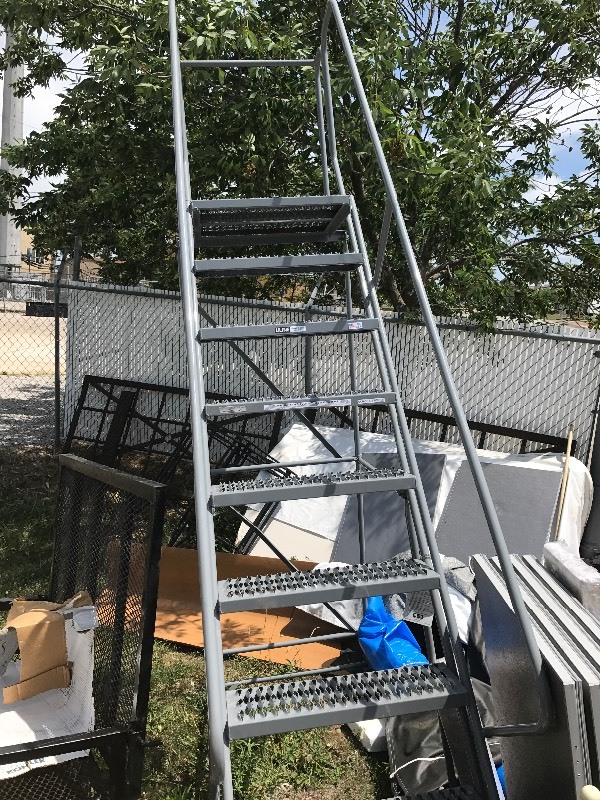 New 10 foot high portable stairs very nice high dollar items ...