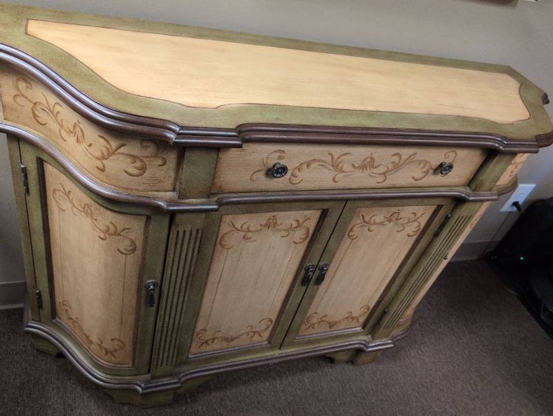 Olathe Office Saturday Pick-Up - Furniture, Second Chance Items ...