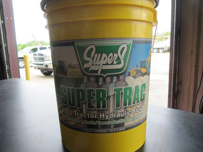New 5 Gallon Super Trac 303 Hydraulic Oil | (Retirement # 11) HUCK ...