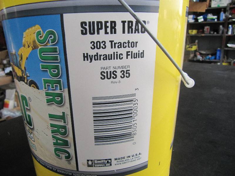 New 5 Gallon Super Trac 303 Hydraulic Oil | (Retirement # 11) HUCK ...