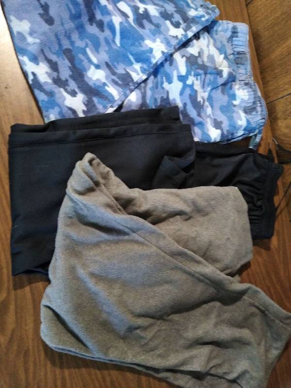 Everyday Auction Warehouse Men & Woman Clothes Estate Auction | Shirts ...