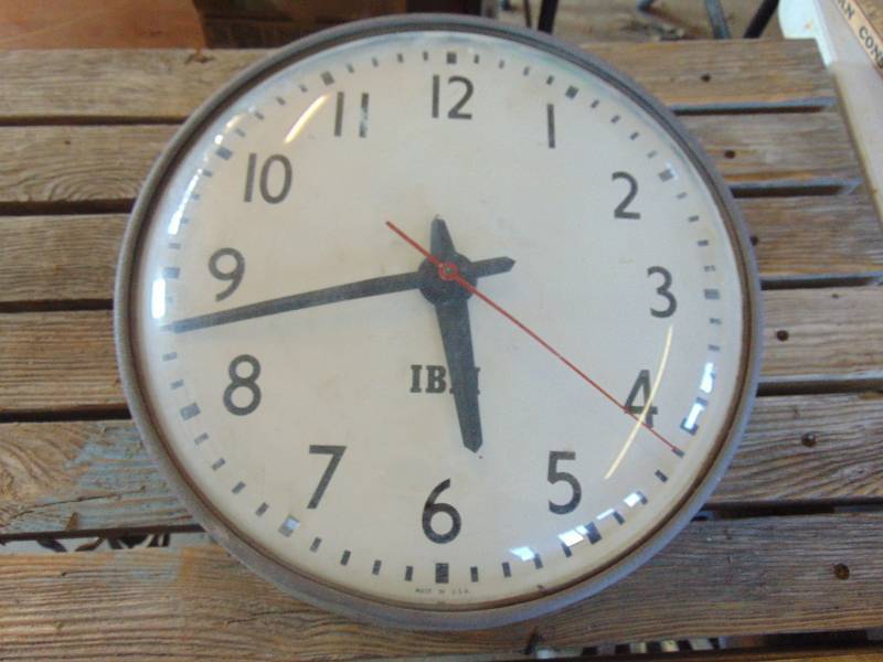 Peabody KS. - McCoy - Hull - Cast Iron - Mantle Clocks - AndIrons ...