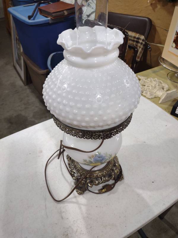 Baldwin City Estate ★Antiques ★ Christmas Decor★ Something For Everyone ...