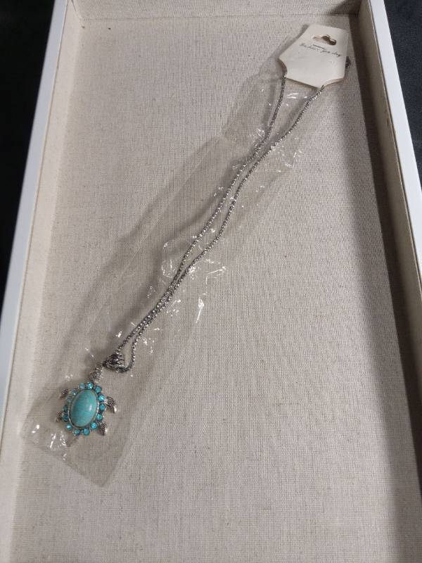 New Years Eve Olathe Pickup~ Christmas Decorations, Slot Machine ...