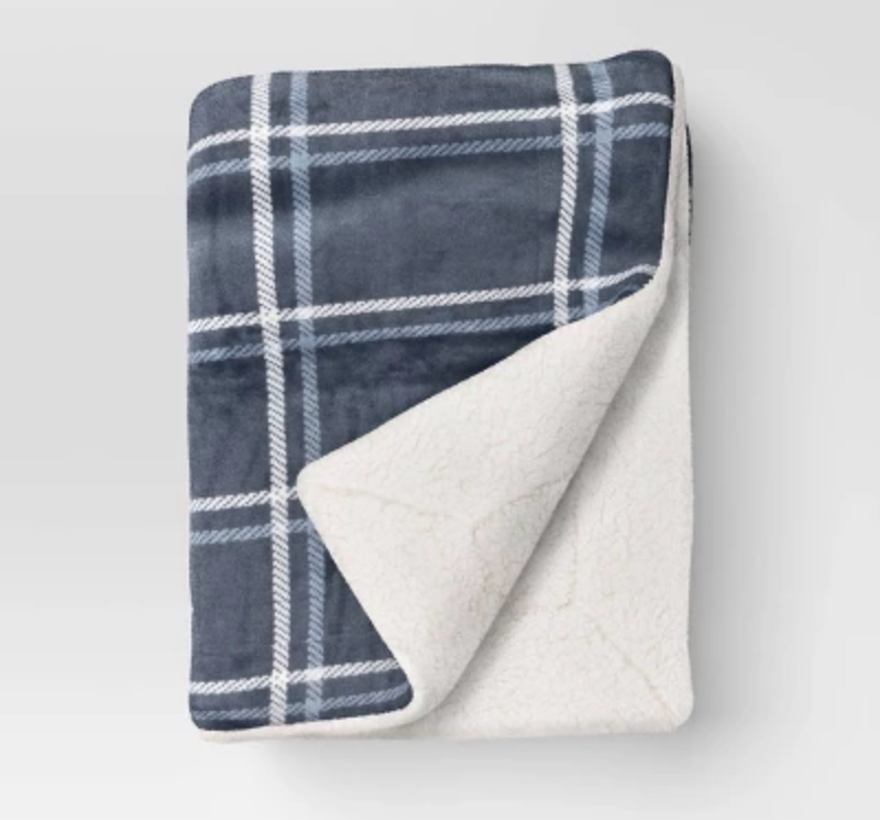 WINTER WEDNESDAY SALE - Small Electronics - Pet Supplies - Home Decor ...