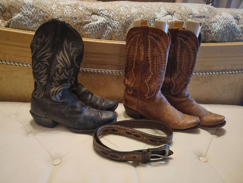 Unique Items In LARGE Clearwater Estate Sale - NIP Items, Bose, Rogers ...