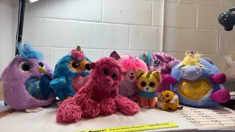 Campfire Group 3-Day Estate Treasure Clean Out furniture, jewelry, and ...