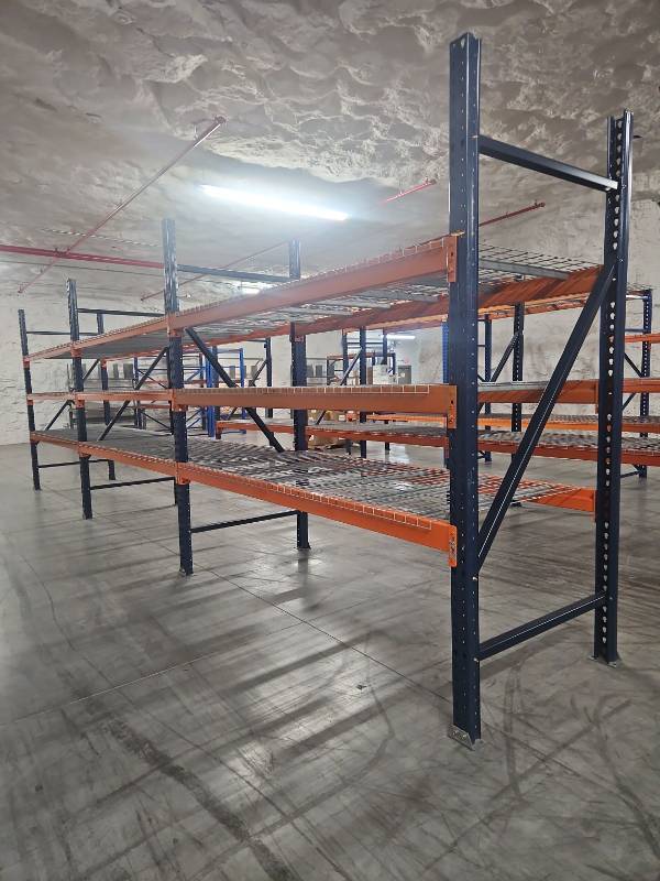Lenexa, KS Warehouse Cleanout W/ Pallet Racking, Power Tools, Office ...