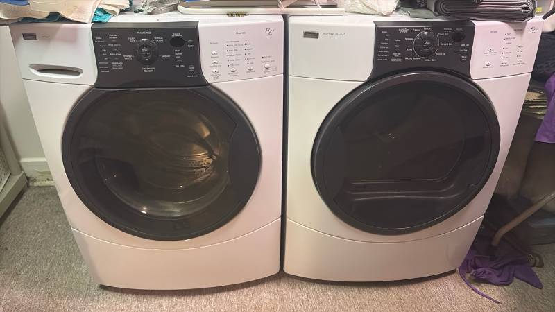 ESTATE SALE • FURNITURE • WIRE SHELVING • STORAGE RACKS • FABRIC ...