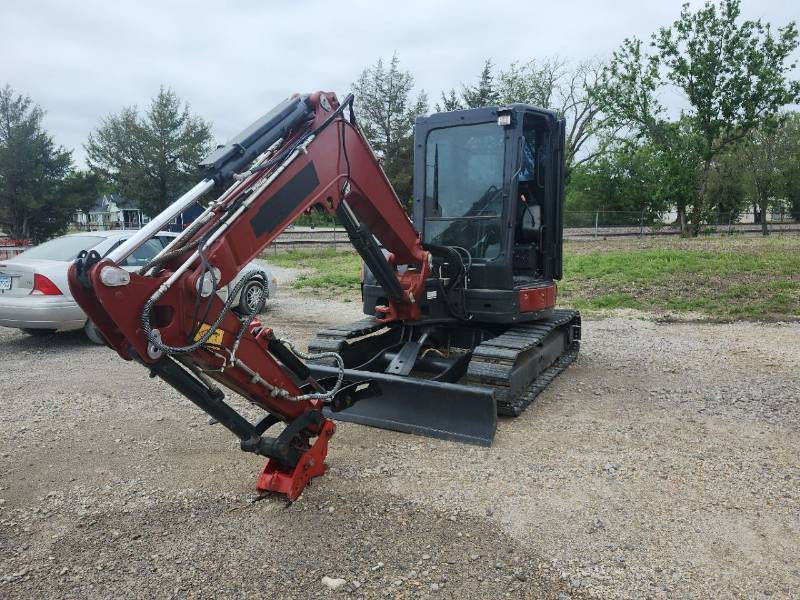 Oz Deals June Farm & Construction Auction ~ | Equip-Bid