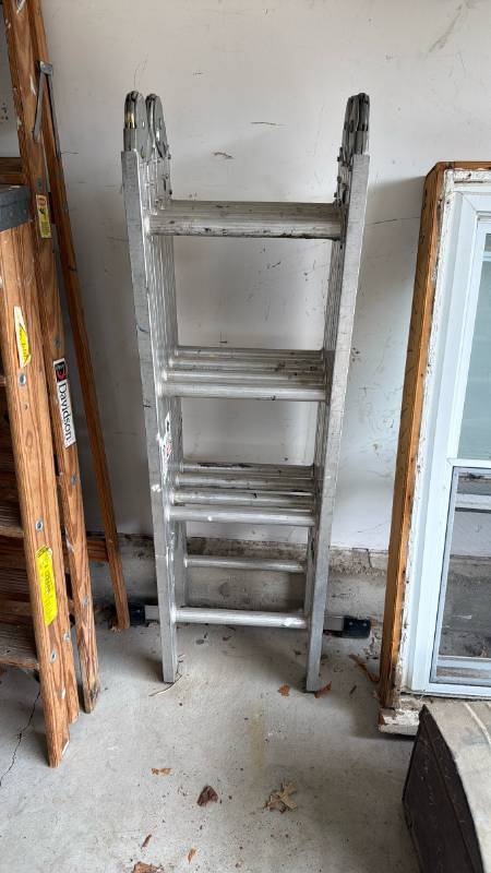 L&L Estate Sales Fabulous Online Auction Featuring Indiana Glass Tiara ...
