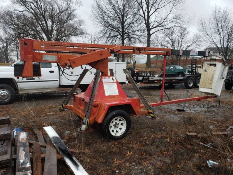 Unilift Model 538 Telescopic Boom Lift | Vehicles, Farm Equipment ...