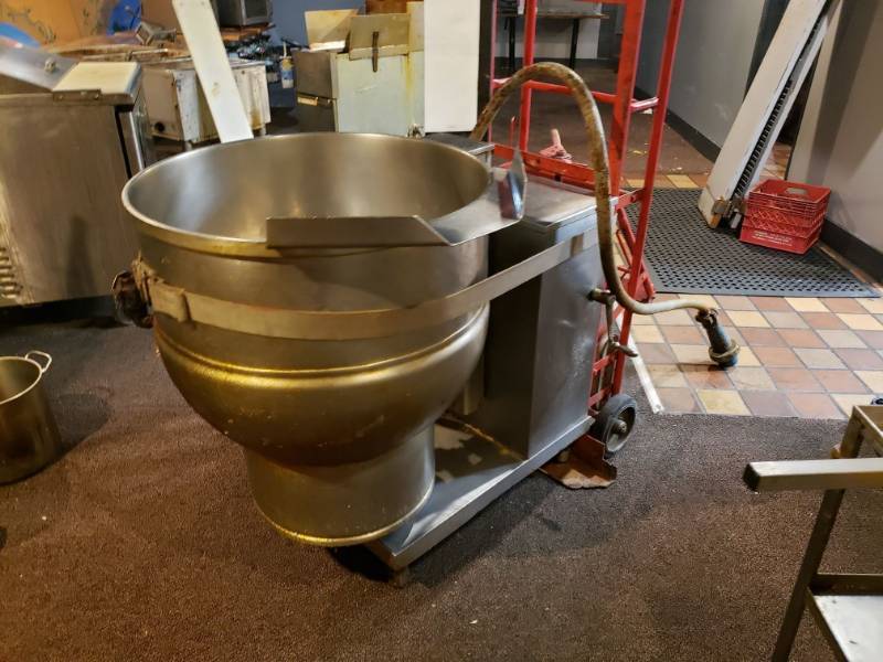 Restaurant Equipment~Hobart Veggie Slicer~Ice O Matic Ice Machine-7 Keg ...