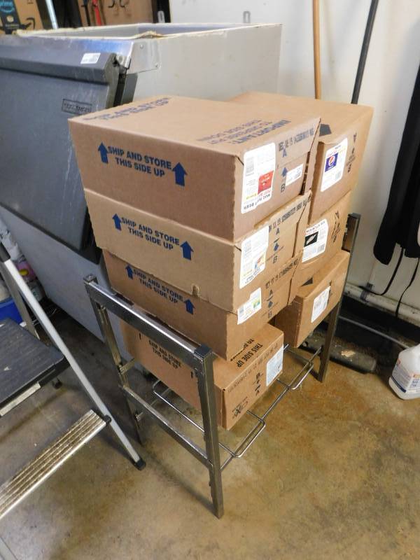 Soda Box Rack w/7 New Syrup Boxes | Stone Creek Sandwich Liquidation ...