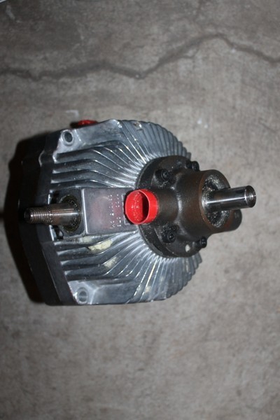 NEW Eaton Hydrostatic Transmission Pump 1100 078 | Collect-A-Bid's ...